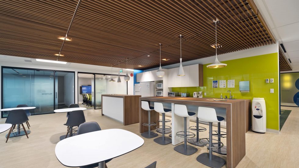 CGI Constructors: People. Building Canada.